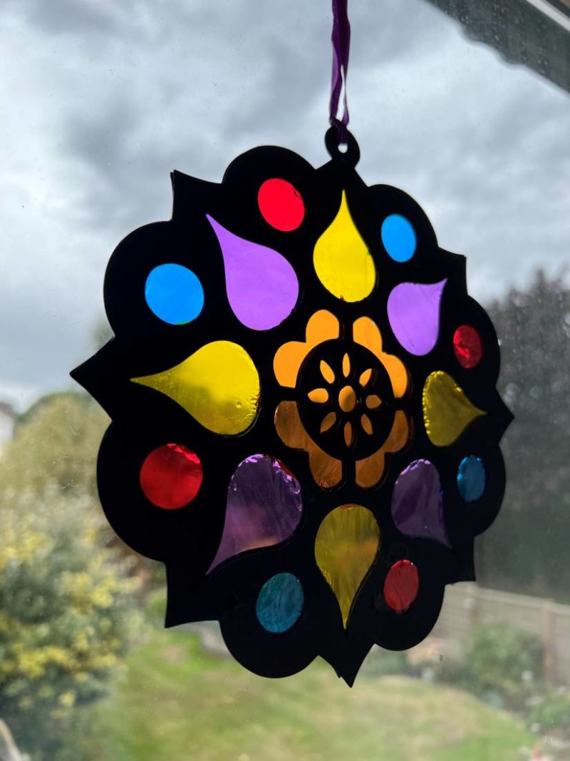 Rangoli Sun Catcher Craft at Discover Bucks Museum | Visit Aylesbury